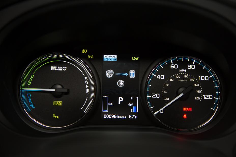 2018 Mitsubishi Outlander PHEV